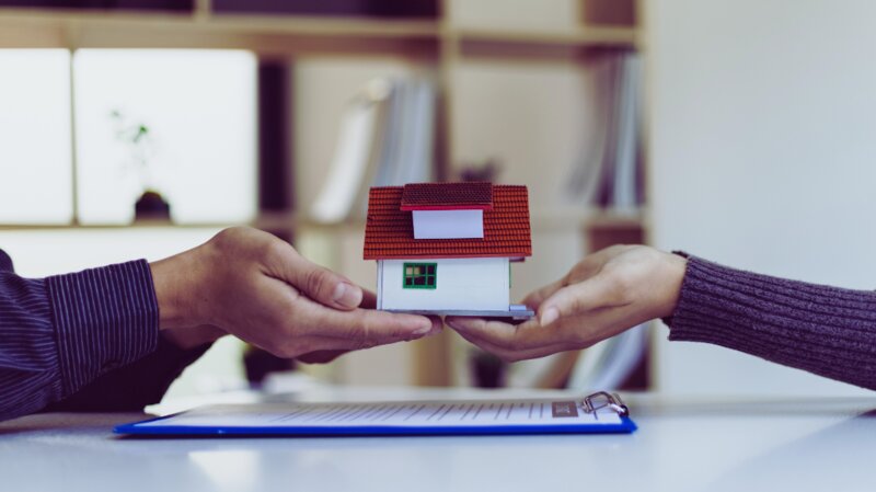 What to Know When Inheriting a Home | Baird & Warner